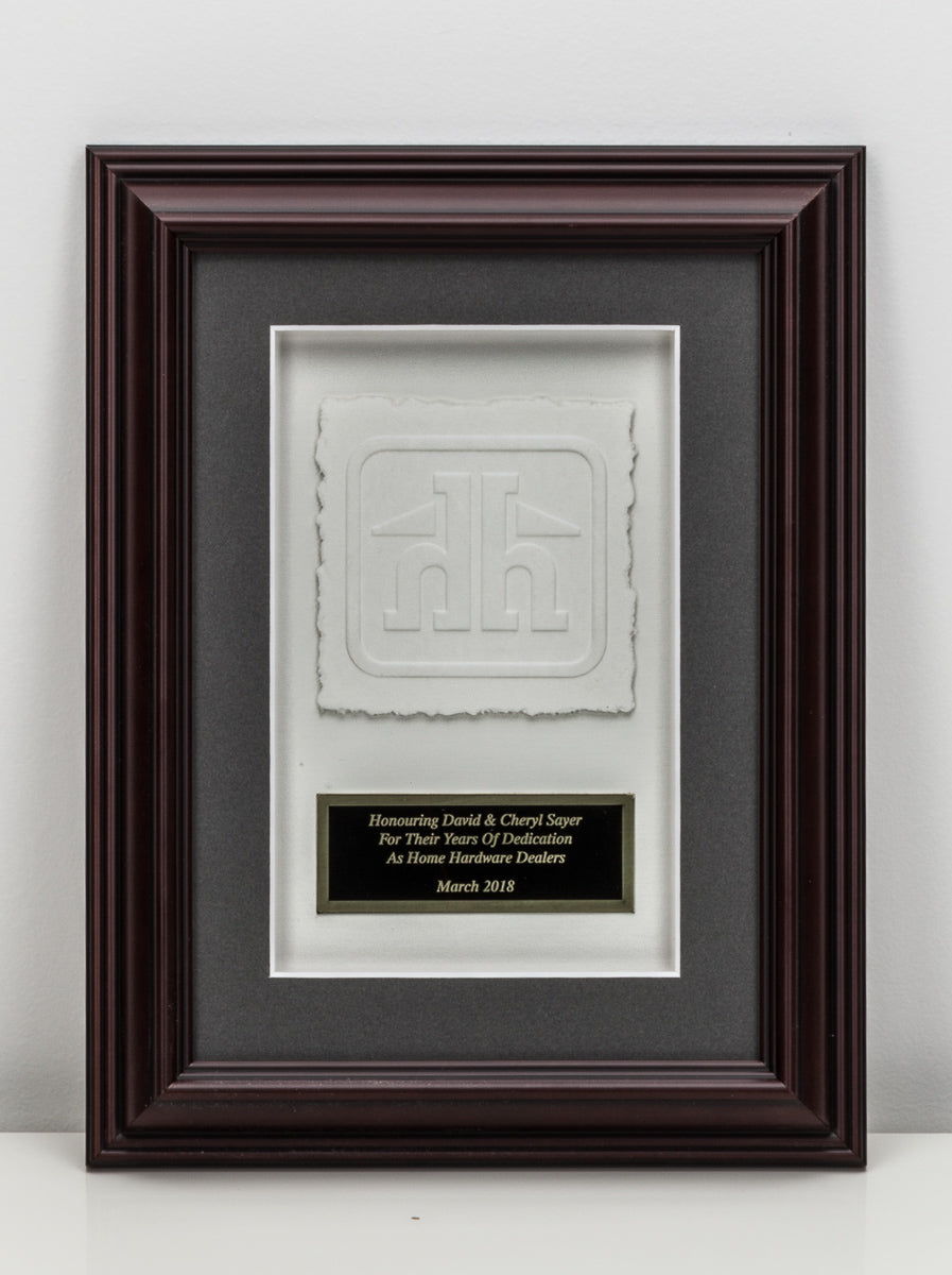 Home's Sculpted Print – Home Hardware Branded Merchandise & Awards
